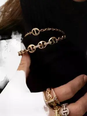 Hoorsenbuhs Tri-link Diamond Ring