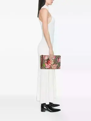 Gucci 2000-2015 Gg Supreme Blooms Clutch Bag