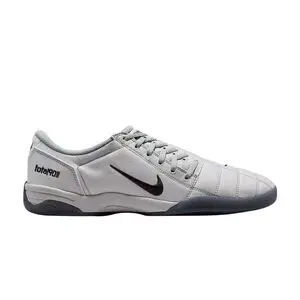 Nike Total 90 Premium Sneakers