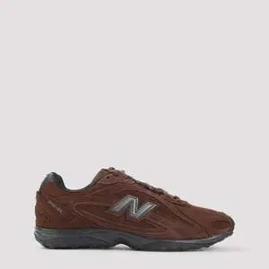 NEW BALANCE 204l Suede Sneakers - Brown