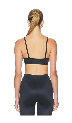 NIKESKIMS Shine Scoop Cami Bra In Black