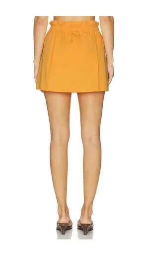 Vince Mid Rise Cotton Pull On Skort In Yellow