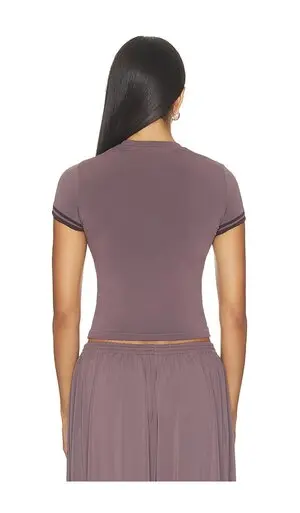 NIKESKIMS Stretch Knit Crop Crew In Taupe