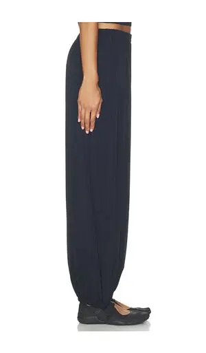 NIKESKIMS Stretch Knit Harem Pants In Black