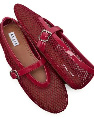 Alaïa Fishnet Ballet Flats With Buckle Detailing - Red