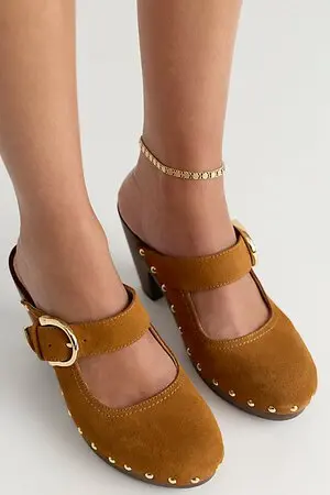 THE FRYE COMPANY Cindy Buckle Clogs - Caramel