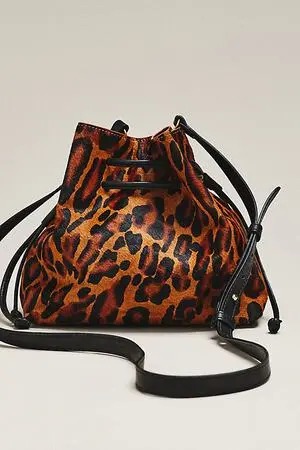 BTB LOS ANGELES Harlow Bucket Bag