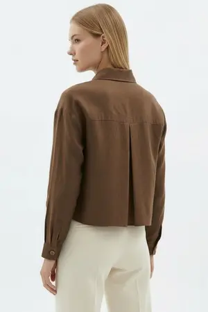 EXQUISE Seleneelle Long Sleeve Linen Crop Jacket