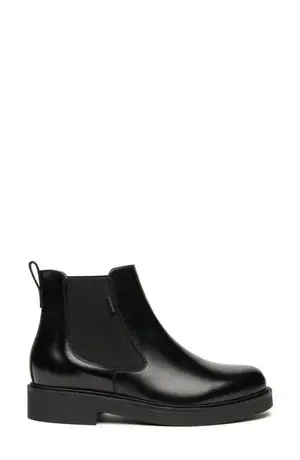 NEROGIARDINI Leather Chelsea Bootie With Block Heel And Lug Sole - Black