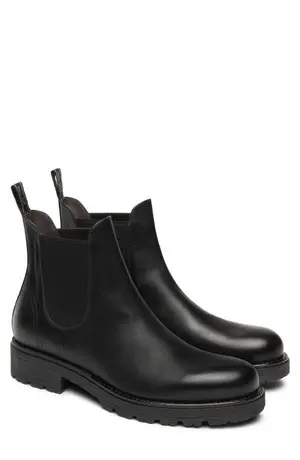 NEROGIARDINI Leather Chelsea Boot - Black