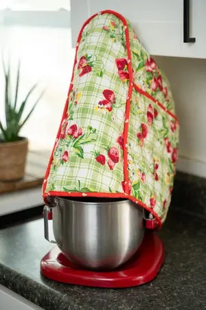 MODERN PRAIRIE Strawberry Gingham Stand Mixer Cozy