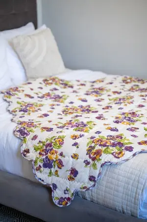 MODERN PRAIRIE Pansies Throw