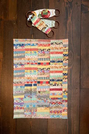 MODERN PRAIRIE Patch Parade Tea Towel + Set Of 3 Wooden Loop Hangers