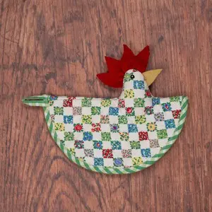 MODERN PRAIRIE Rebecca Happy Hen Potholder