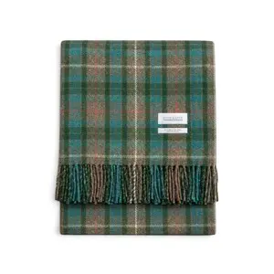 LOOM & COVE Green Fraser Hunting Weathered - 100% Recycled Wool Tartan Blanket Green