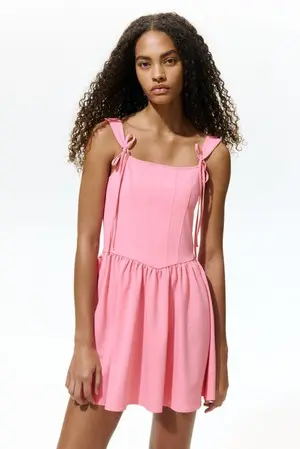 H&M Flared-skirt Tie-detail Dress