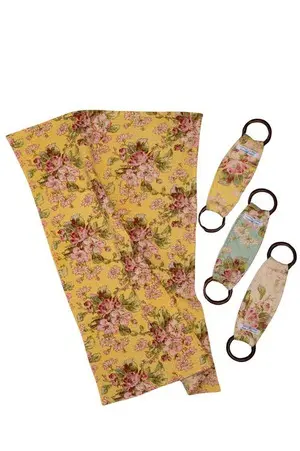 MODERN PRAIRIE Apple Blossom Tea Towel + Set Of 3 Wooden Loop Hangers - Yellow