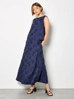 APRICOT Dandellion Embroidered Skirt
