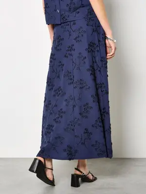 APRICOT Dandellion Embroidered Skirt