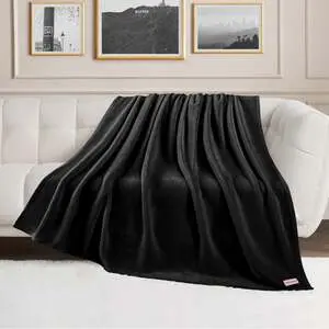 Juicy Couture Juicy Couture Plush Oversized Throw Blanket 60" X 70" Black