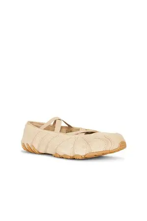 ADIDAS ORIGINALS Ghost Sprint Ballet Sneaker