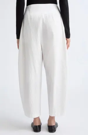 ASHLYN Pallin High Waist Textured Tapered Leg Pants - White