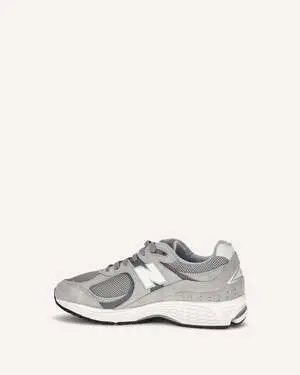 NEW BALANCE 2002r Sneakers - Grey