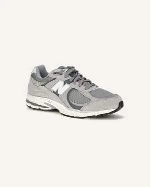 NEW BALANCE 2002r Sneakers - Grey