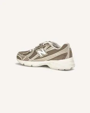 NEW BALANCE 40 Sneakers - Beige