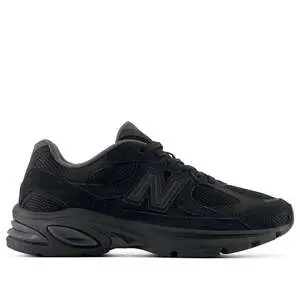 NEW BALANCE 2010