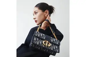 Dior 30 Montaigne East-west Bag With Chain