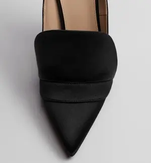 Dior Masquerade Pump