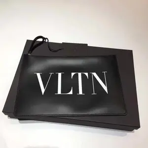 Valentino Garavani Vltn Clutch