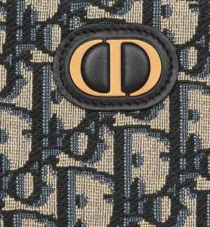 Dior 30 Montaigne Voyageur Slim Wallet