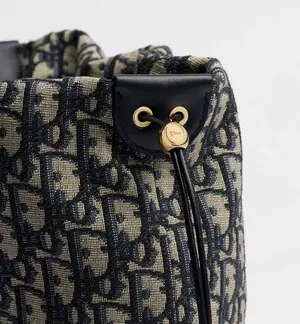 Dior Medium Diortravel Last Minute Pouch