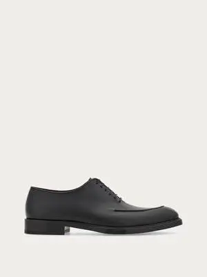 FERRAGAMO Oxford Shoes With Raised Stitching Detail - Black