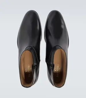 Valentino Garavani Vlogo Leather Ankle Boots