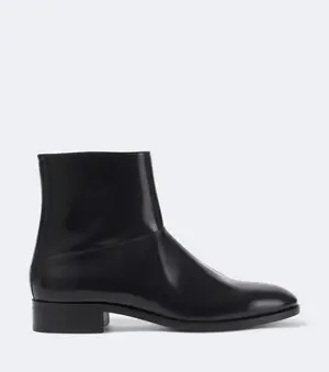 Valentino Garavani Vlogo Leather Ankle Boots
