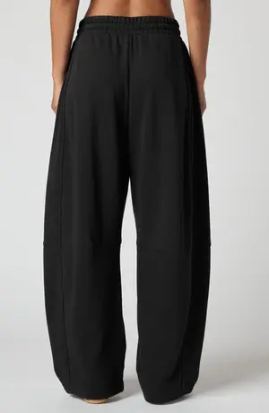 FLORENCE BY MILLS Barrel Leg Sweatpants - Black