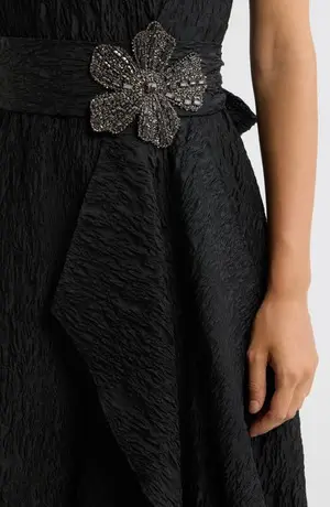 TAHARI ASL Crinkle Taffeta Gown