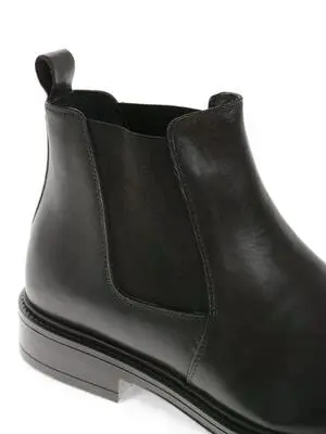 AMEDEO TESTONI Round-toe Chelsea Boots