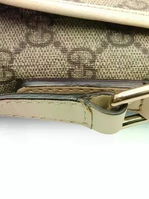 Gucci Gg Supreme Crossbody Bag