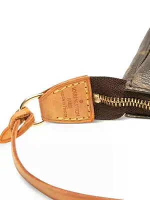 LOUIS VUITTON 2002 Monogram Pochette Accessoires Shoulder Bag - Brown