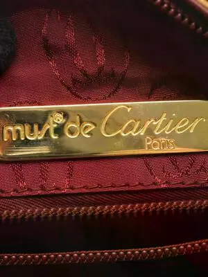 Cartier 20th Century Leather Must De Crossbody Bag
