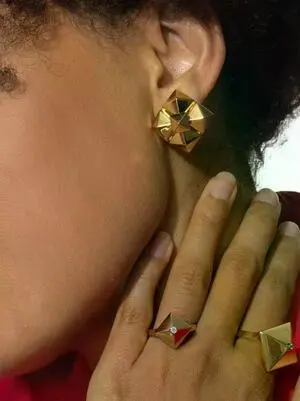 ALETTO BROTHERS 18k Yellow Pyramid Cluster Stud Earrings