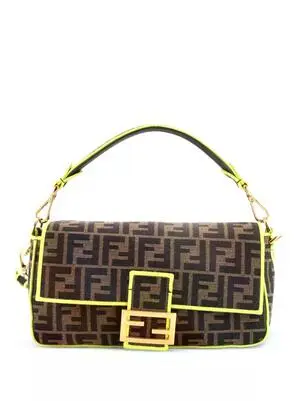 Fendi Baguette Nm Bag Zucca Canvas Medium Shoulder Bag - Brown
