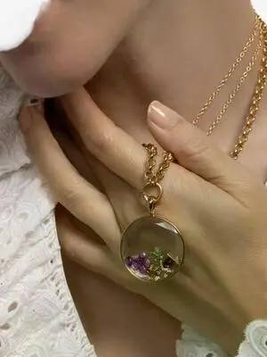 Loquet Jupiter Locket-pendant Necklace