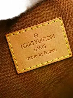 LOUIS VUITTON 2005 Pochette Bosphore Cross Body Bag