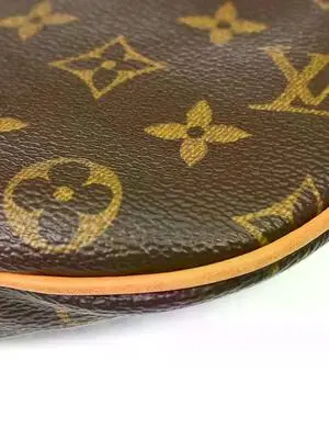 LOUIS VUITTON 2005 Pochette Bosphore Cross Body Bag