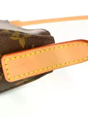 LOUIS VUITTON 2004 Mm Looping Shoulder Bag